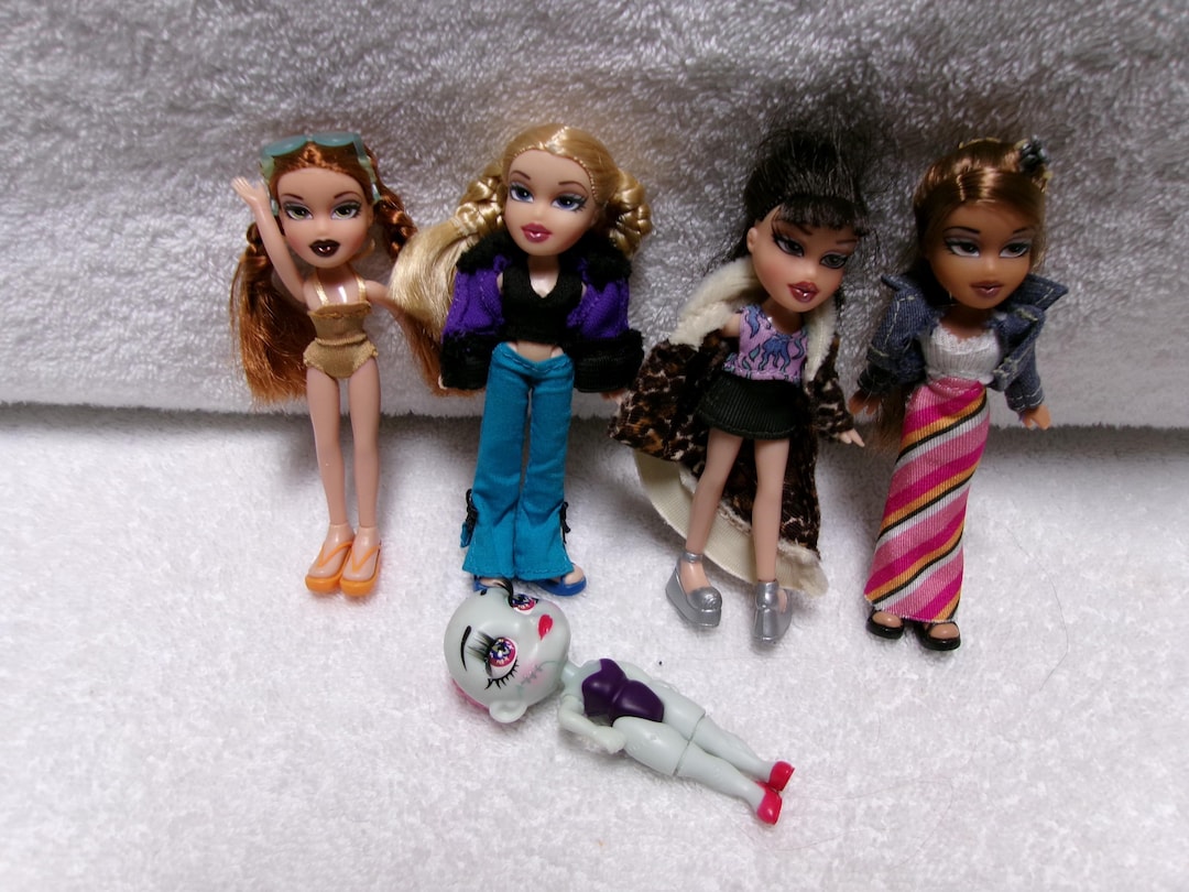 Vintage,mini,bratz Dolls 4" 4 Bratz 1 Zombie - Etsy