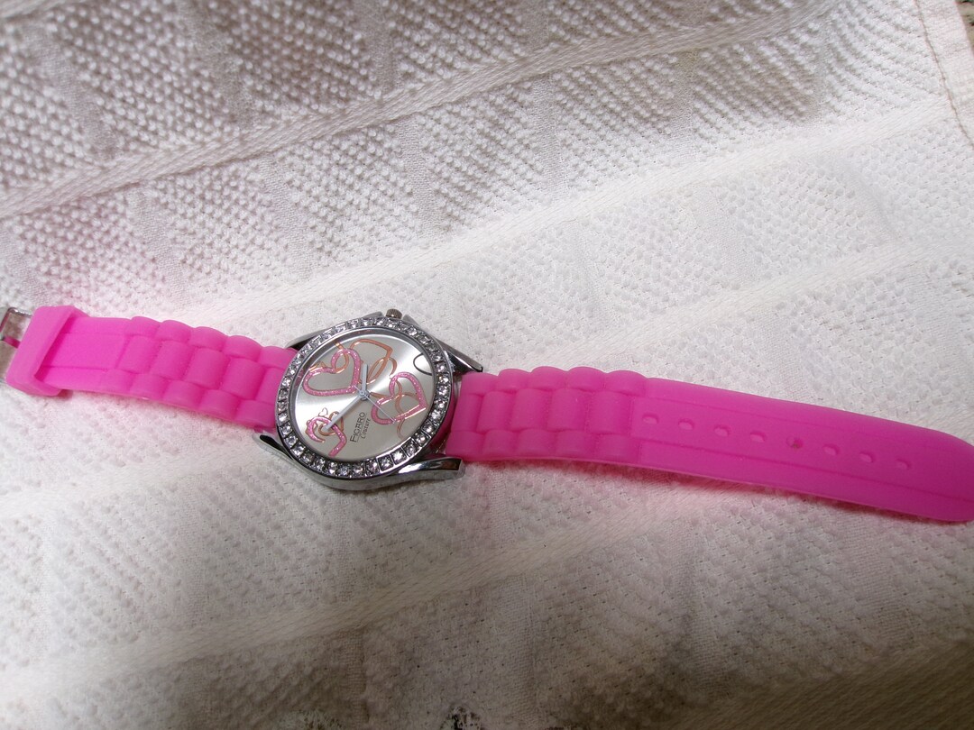 Collectable Figaro Couture Pink Heart Watch Women's - Etsy