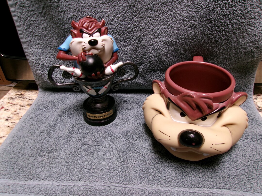 Vintage Taz Bowling Trophy and Taz Cup Set Warner Bro Studio - Etsy