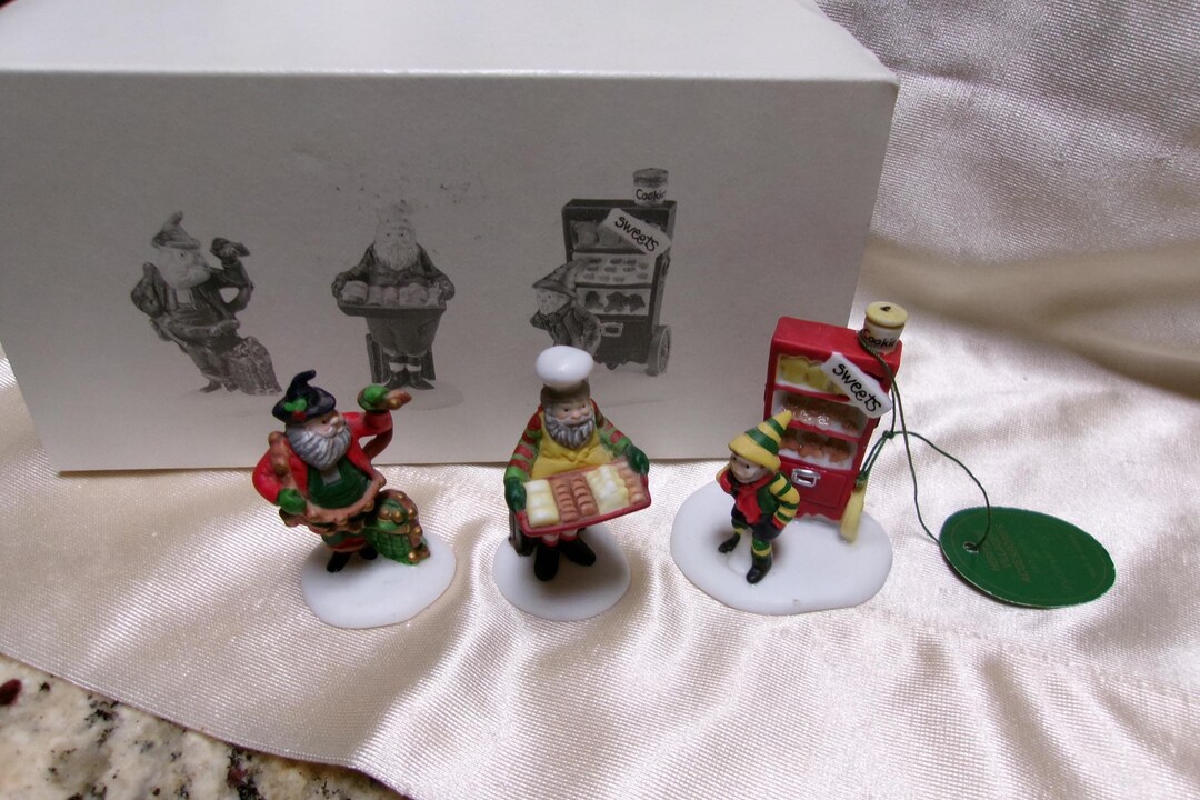 Vintage Dept 56 Christmas Baker Elves Set of 3 Porcelain With Box - Etsy