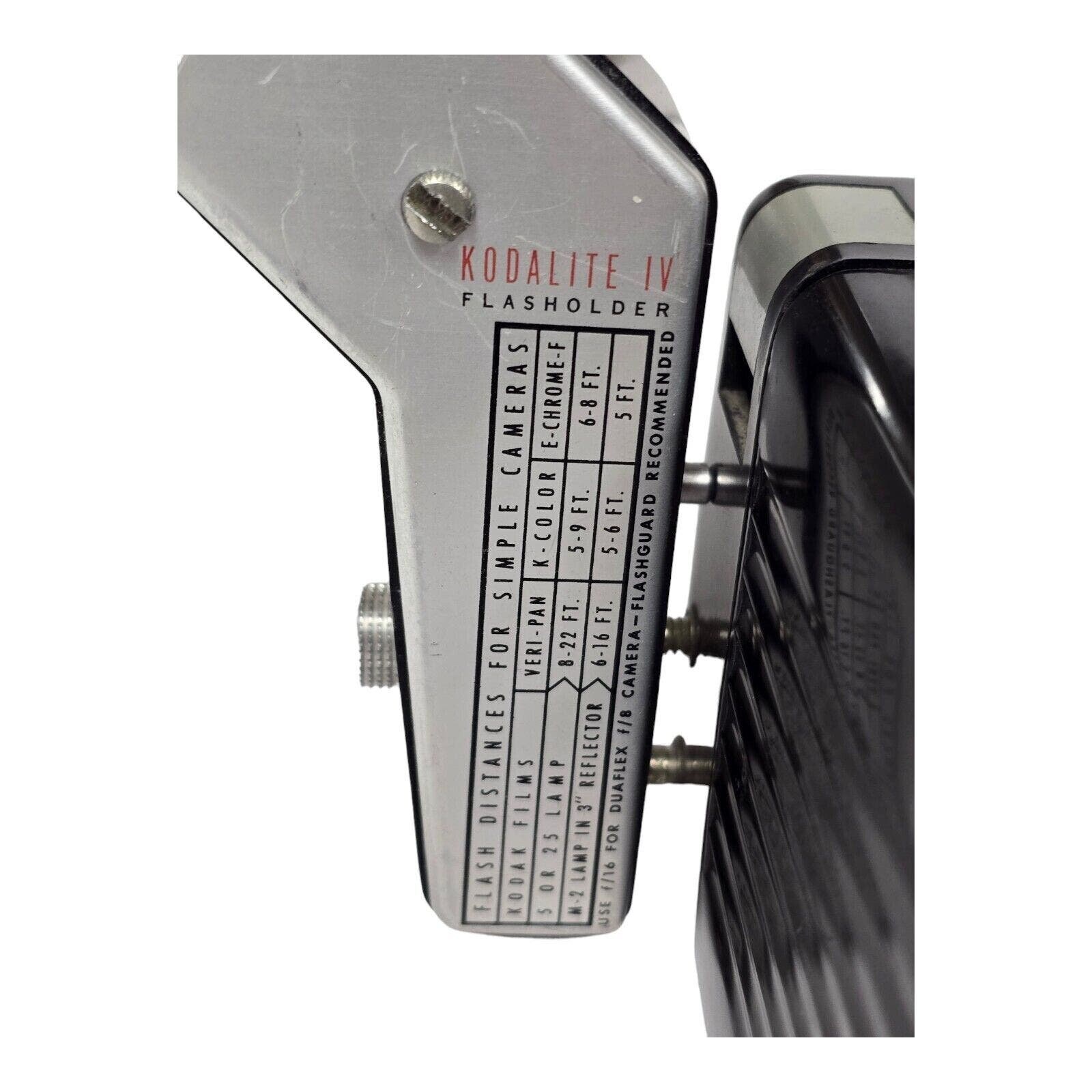 1950s Kodak Brownie Hawkeye Camera Flash Model With Flashbulbs Classic ...