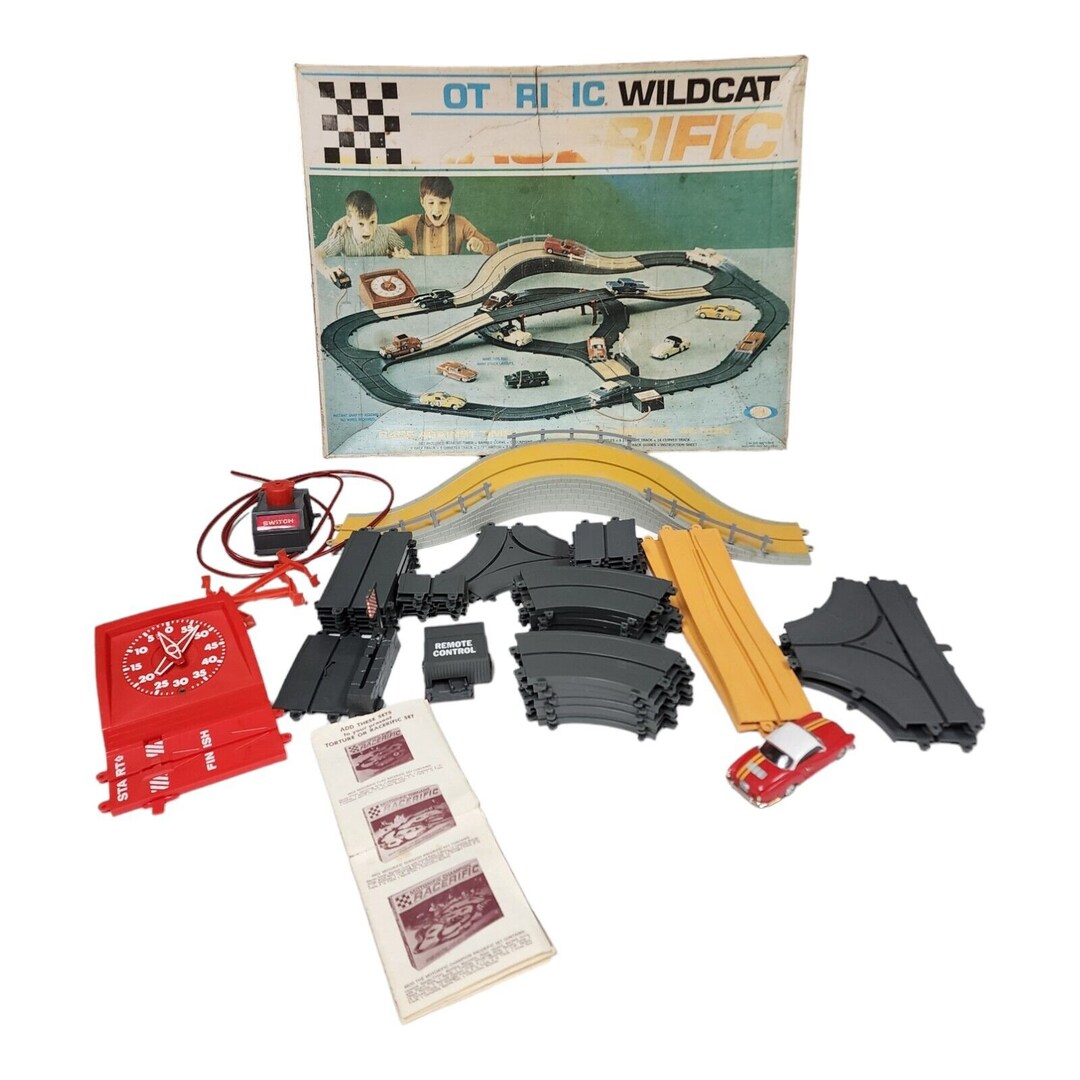 Vintage Ideal Toy 1967 Motorific Racerific Wildcat Race Car Track #4602 ...