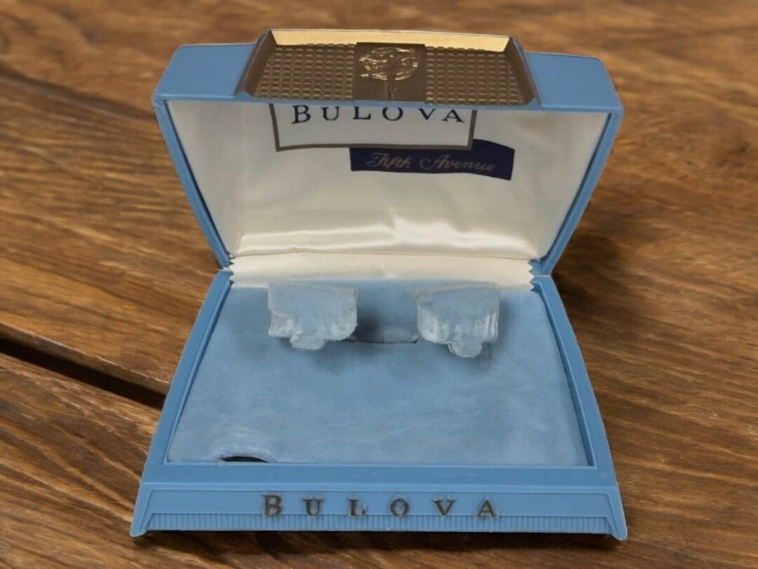Vintage Bulova Fifth Avenue Watch Presentation Case Powder Blue Gold ...