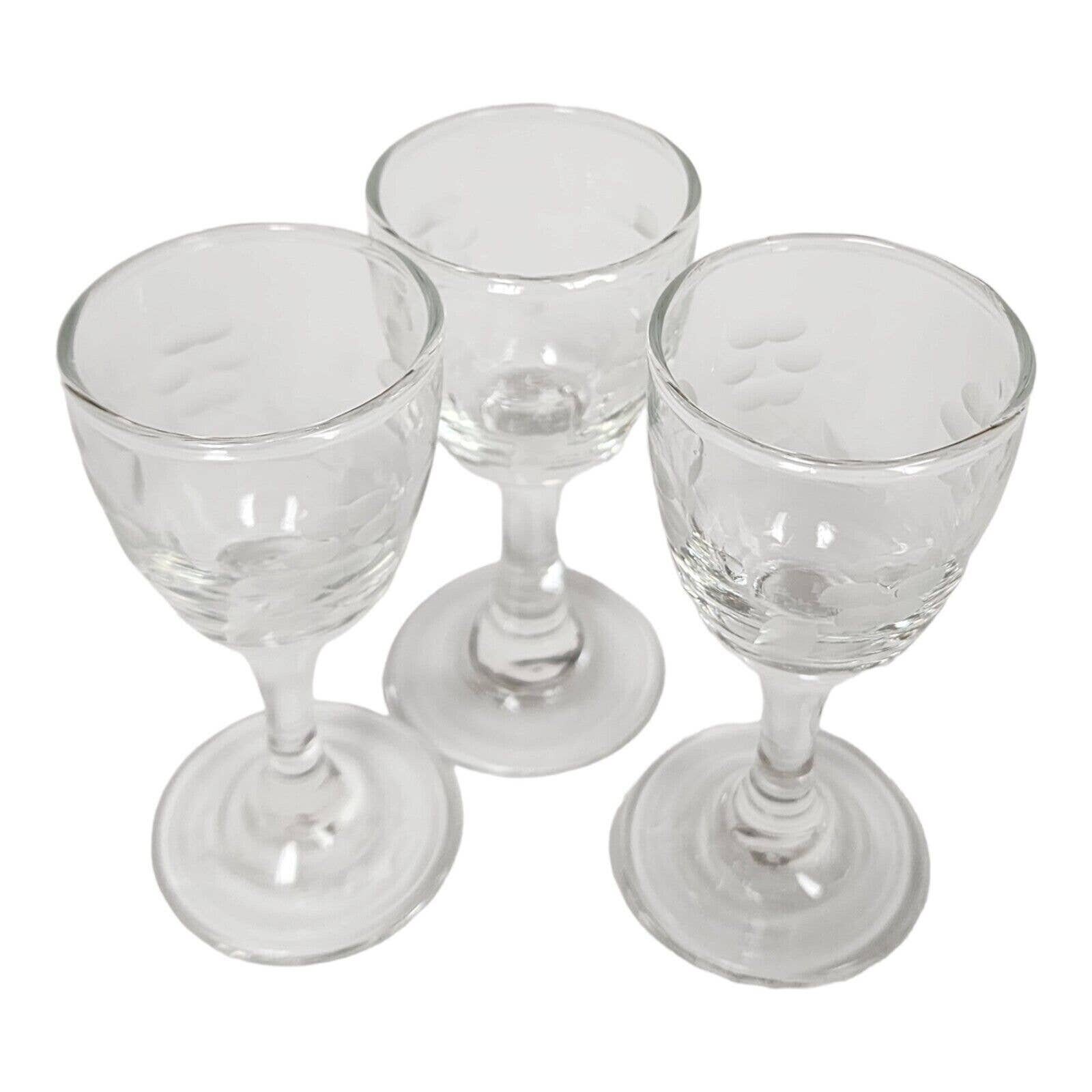 Weston Optic Etched Floral Port Liquor 3.50 Stemmed Glassware, Set of 6 ...
