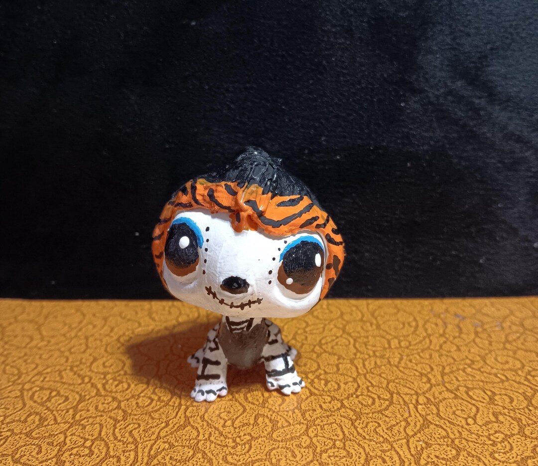 Skelita Calaveras Littlest Pet Shop Custom - Etsy