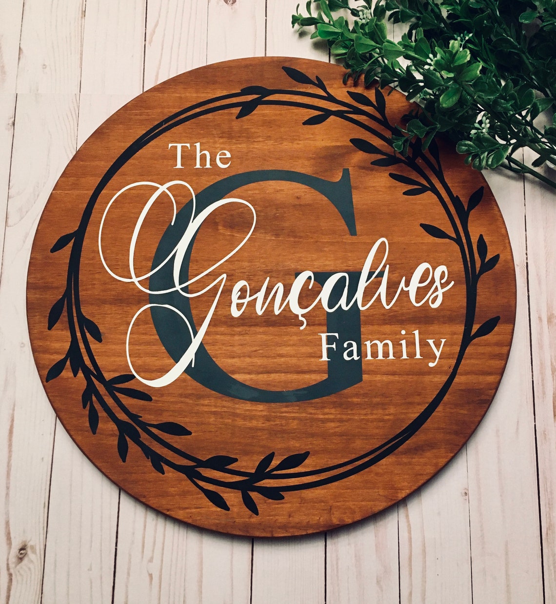 Round Family Name Sign: Personalized Wood Monogram, Hand-painted - Etsy