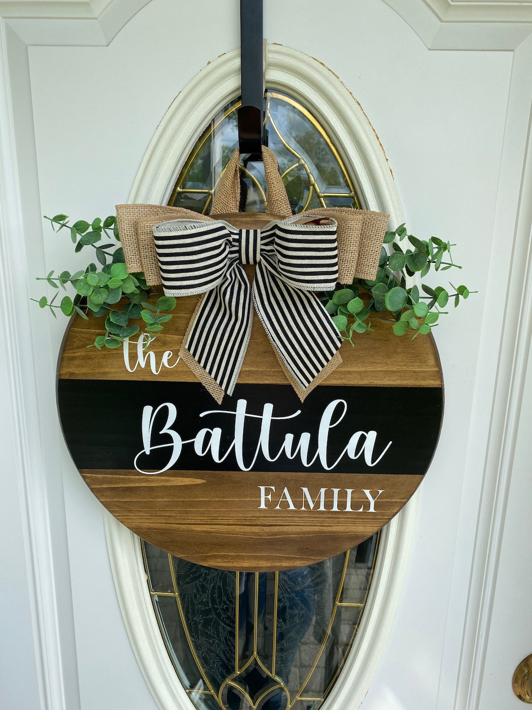 Custom Last Name Round Wood Sign: Farmhouse Door Hanger - Etsy