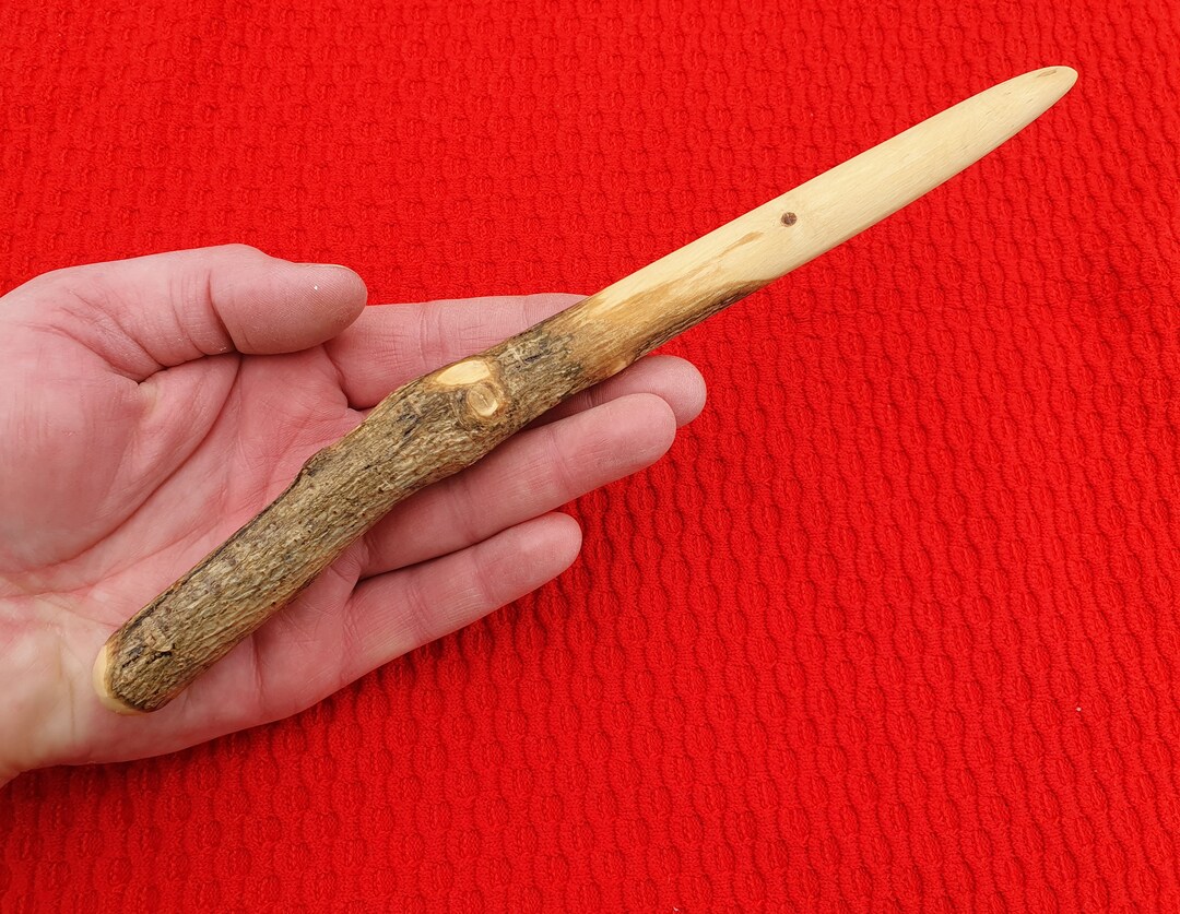 Handcrafted Irish Holly Wand Faerie Wand, Pocket Wand, Wood Wand, Magic ...