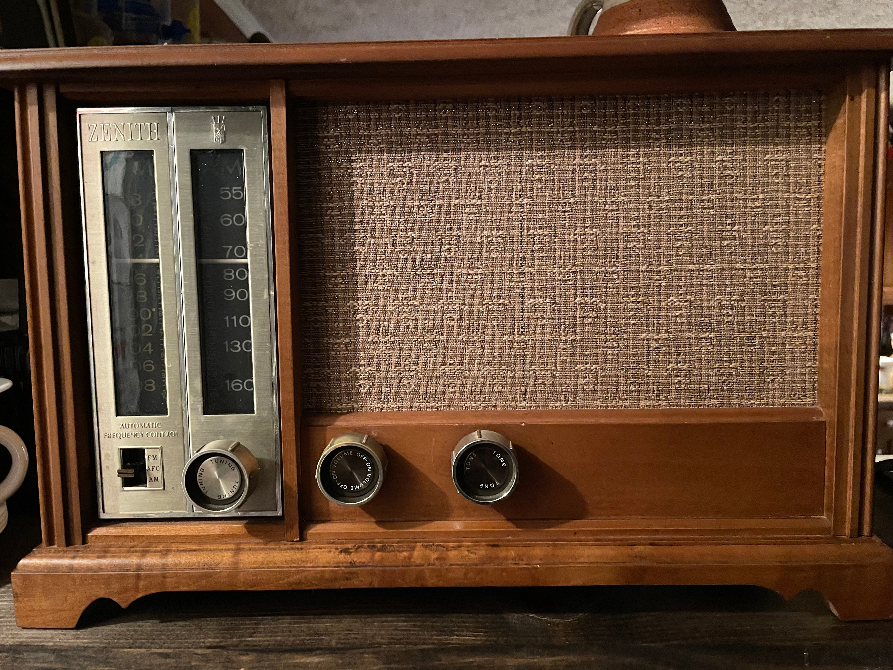 Vintage 1952 Zenith Bluetooth Speaker - Etsy