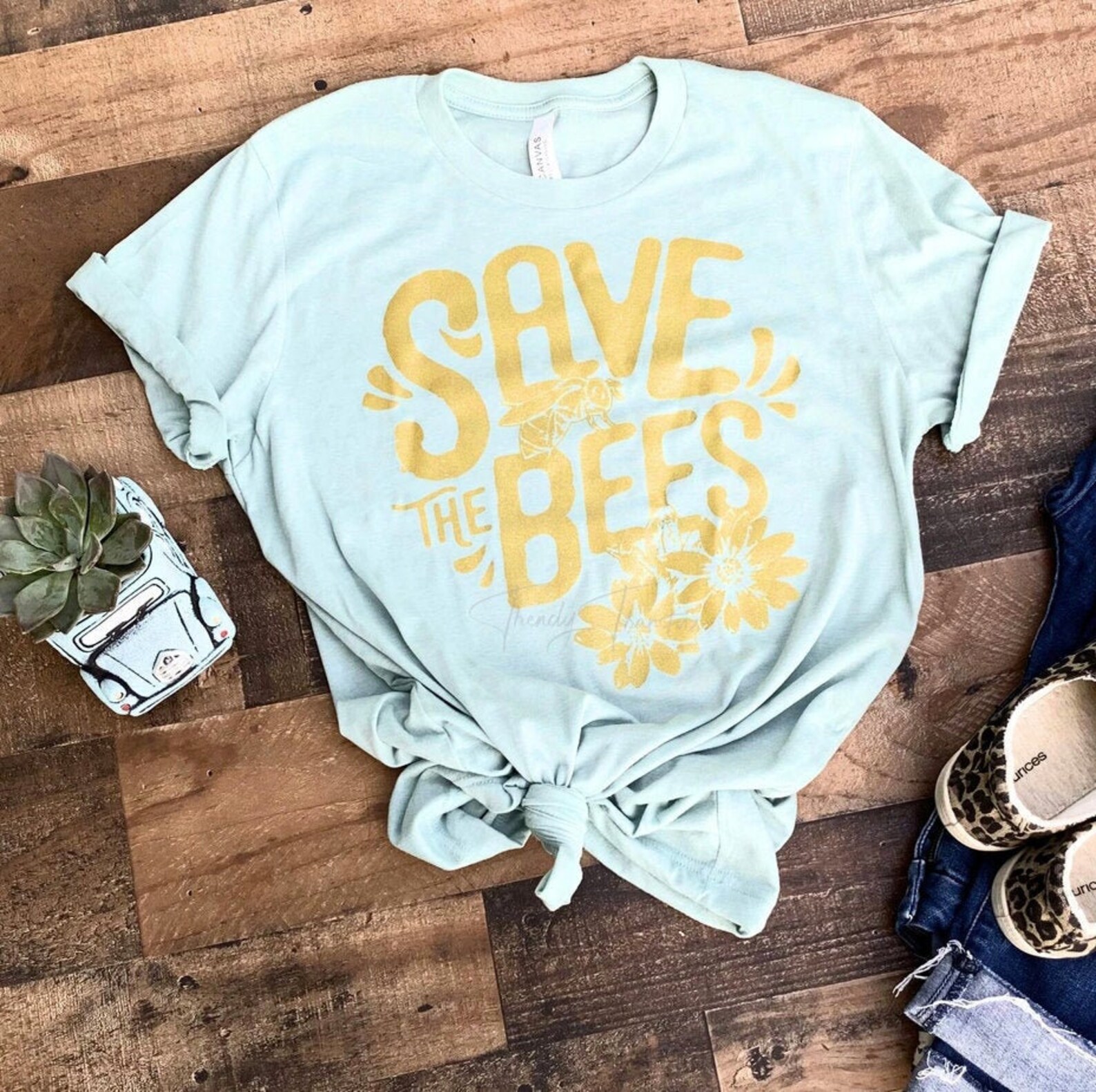 Save the Bees T-shirt Save the Bees Conservation T-shirt - Etsy