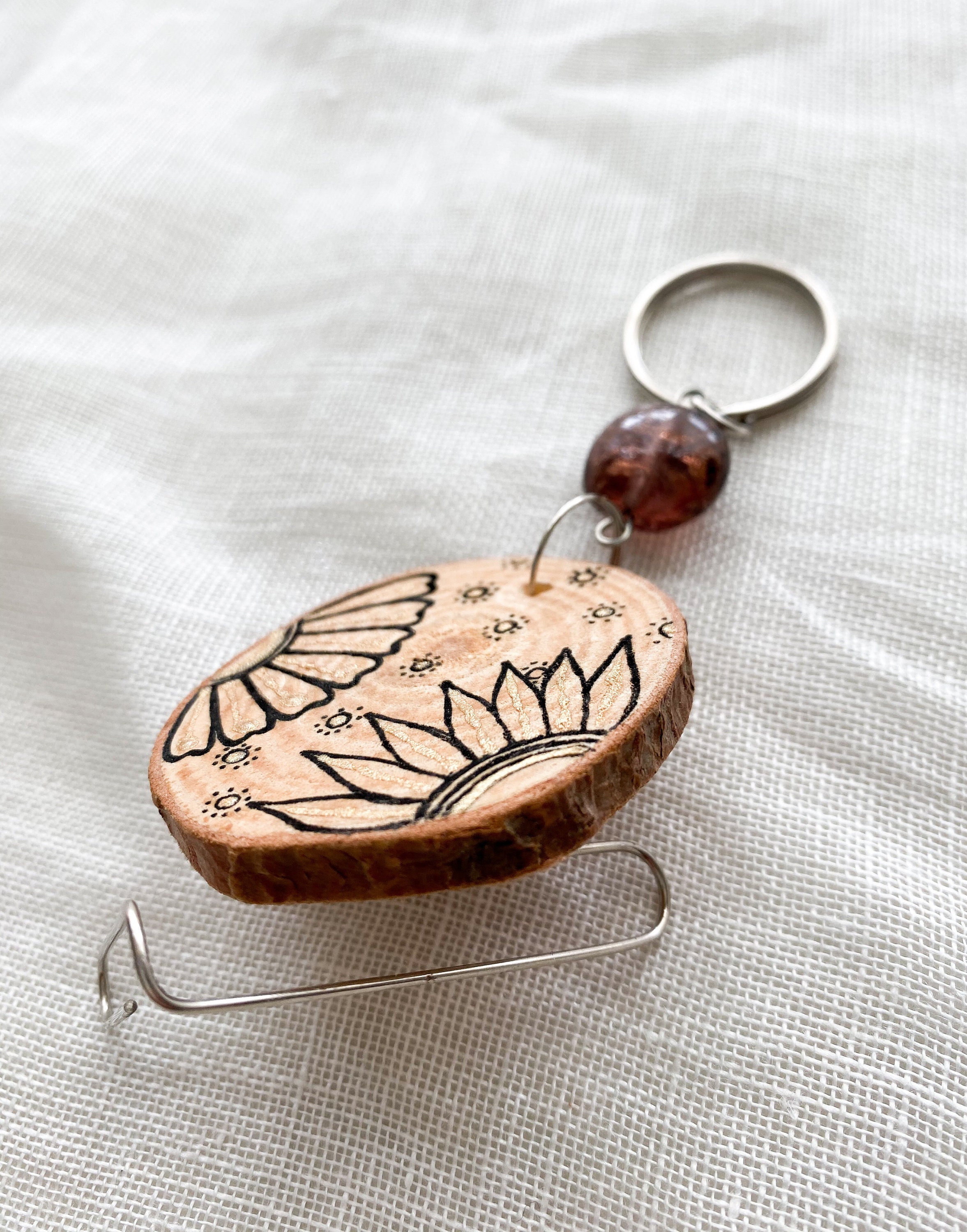 Wooden Circle Keychains Detailed Mandals Elegant gifts - Etsy.de