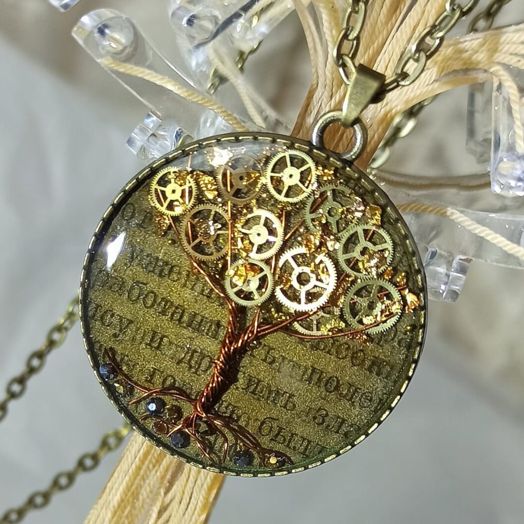 Pendant family Tree With Real Watches Gears Epoxy, Resin, Steampunk ...