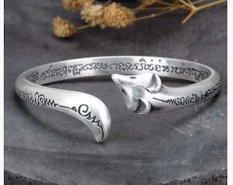Silver Fox Bracelet - Etsy