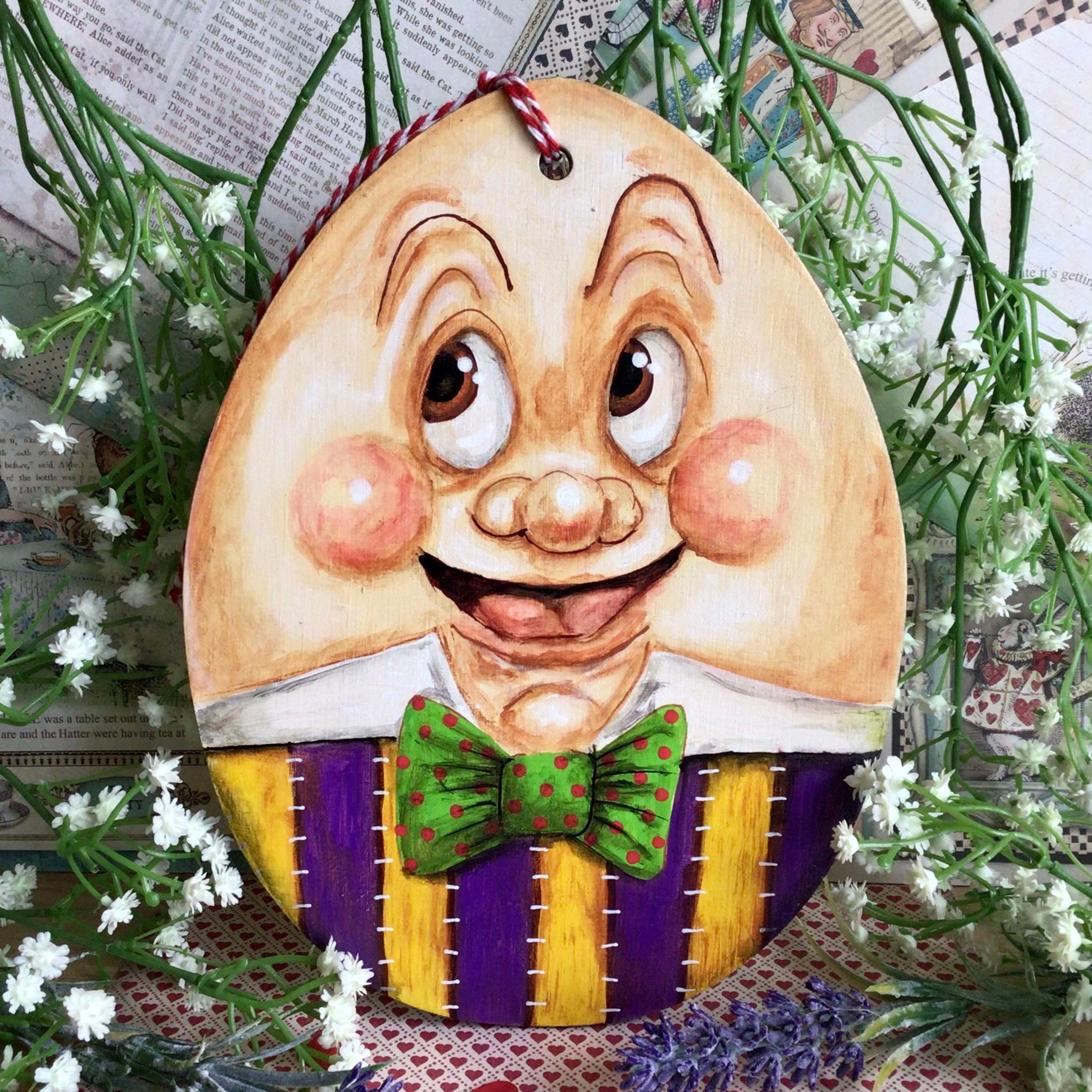 Jolly Giant Humpty Dumpty in a Pie Box From Alice in Wonderland. Hand ...