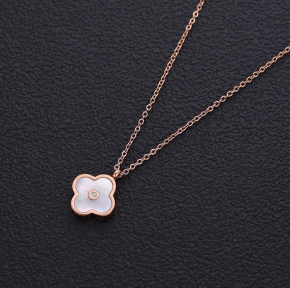 Etsy clover necklace store