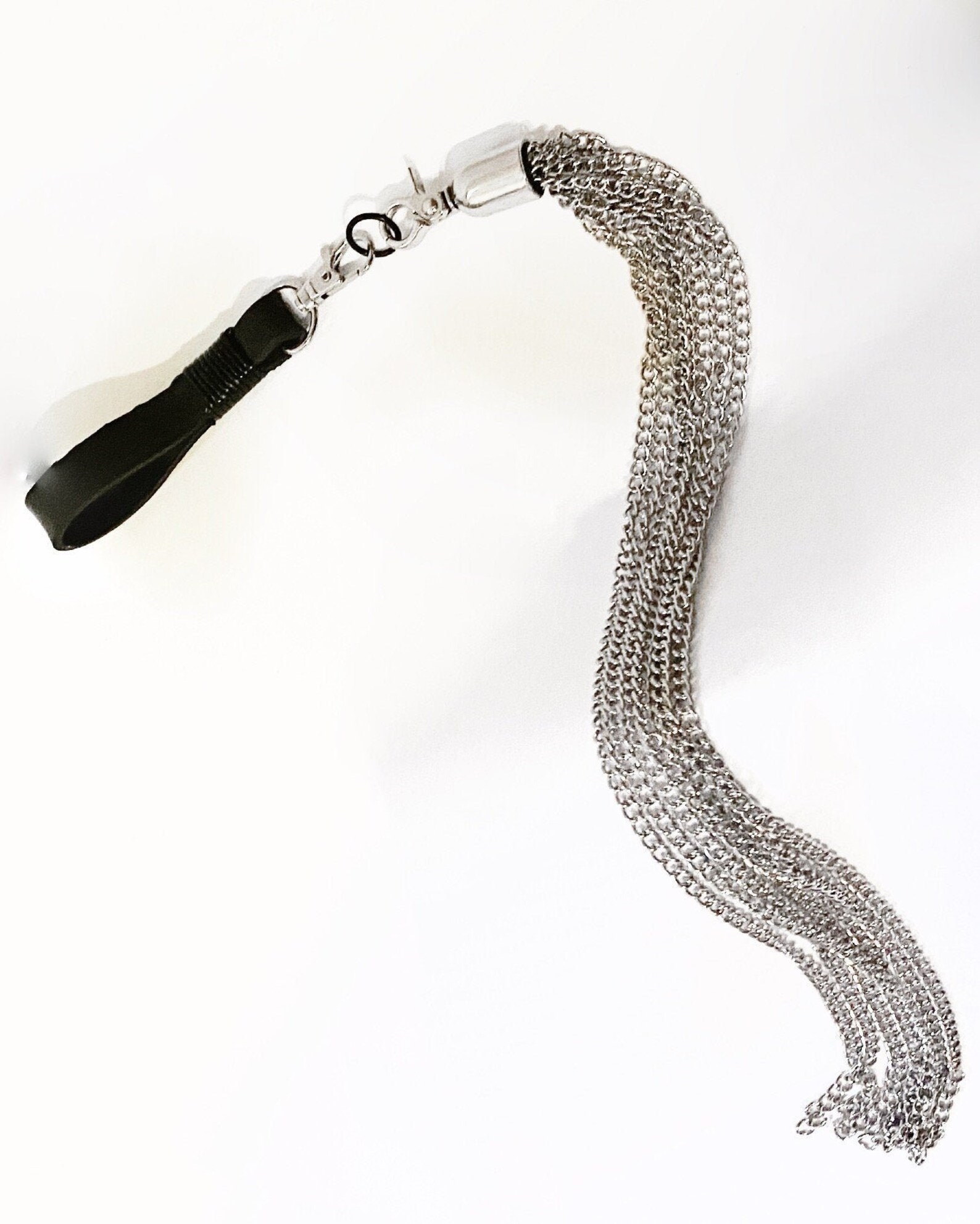 Flogger Flogger Metal Finger, Grip Flogger With Rubber Loop Handle ...