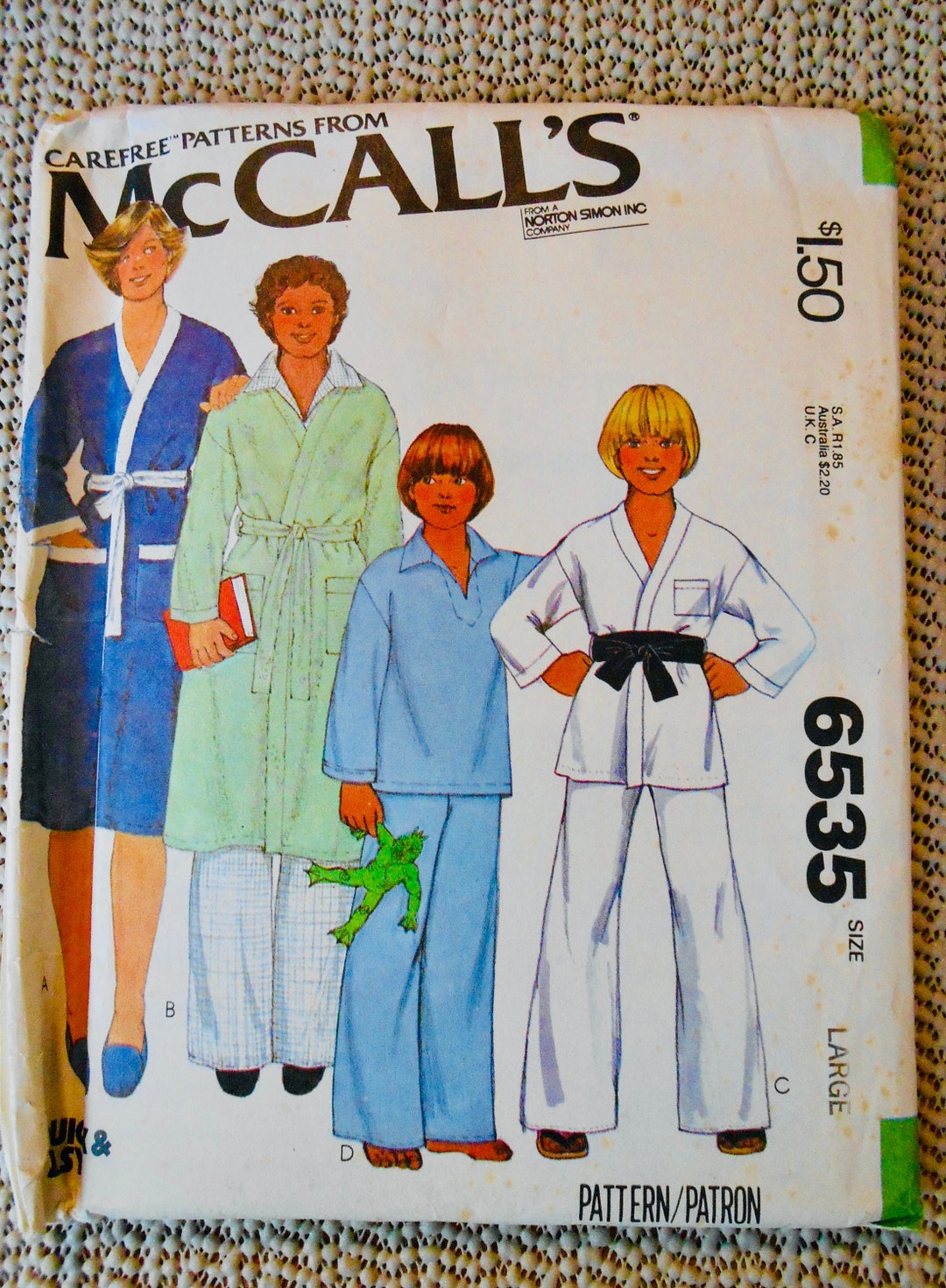 Vintage 1979 Uncut Mccall’s 6535 Boys’ and Teen Boys’ Robe or Jacket and Pajamas Size Large (10 ...