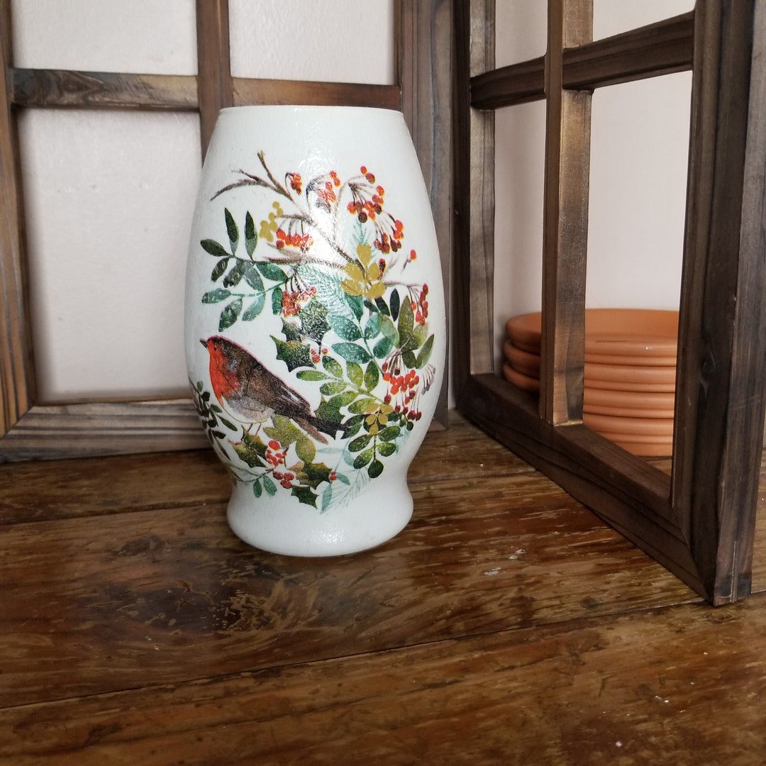 Decoupaged Glass Vase, Robins and Holly Berries, Floral Decor (7 Inch ...