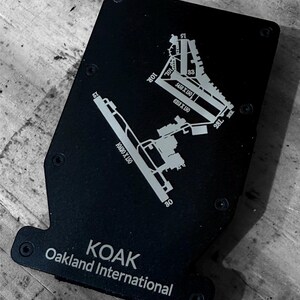 Airport Diagram, Aircraft Logo, Custom RFID Aluminum Wallet - Etsy