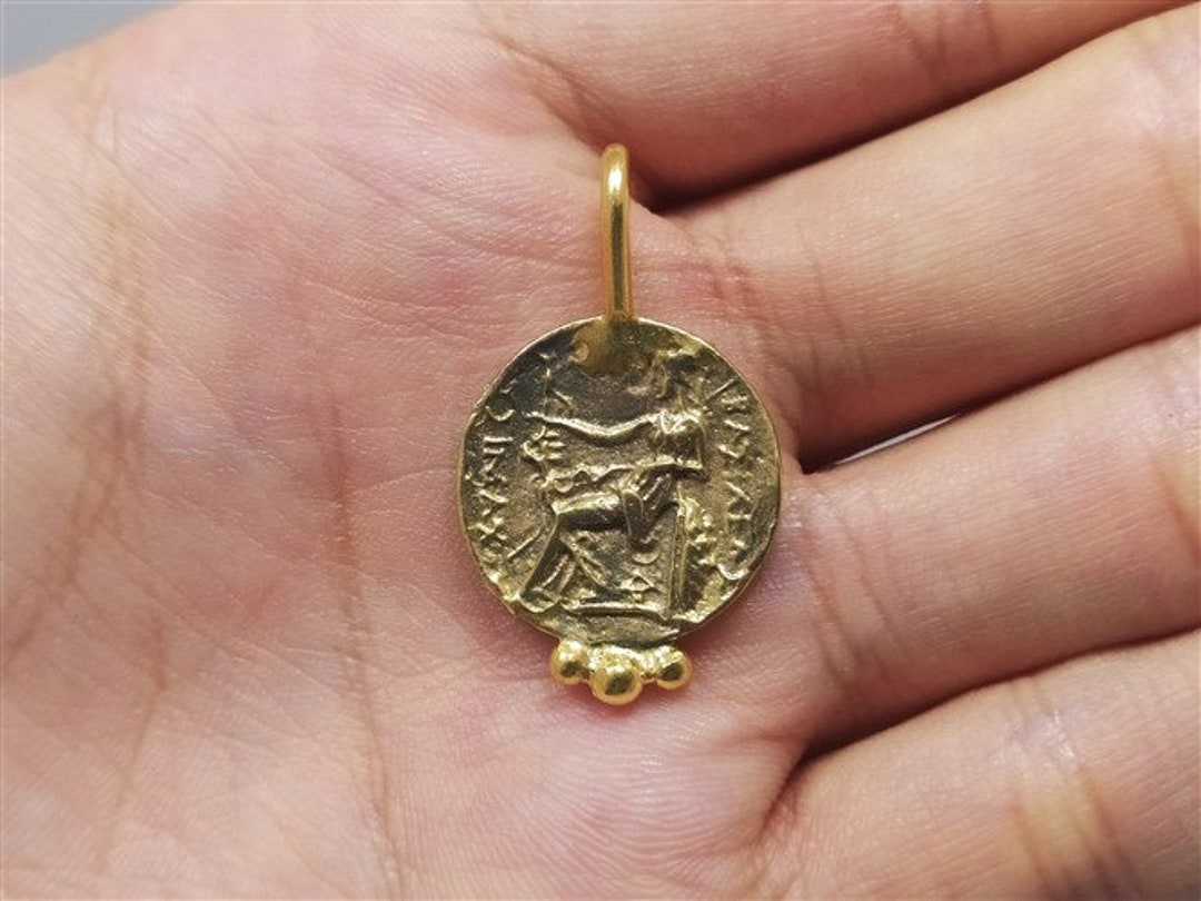 Athena Sitting Woman Intaglio Roman Coin Pendant Silver | 925K Sterling ...