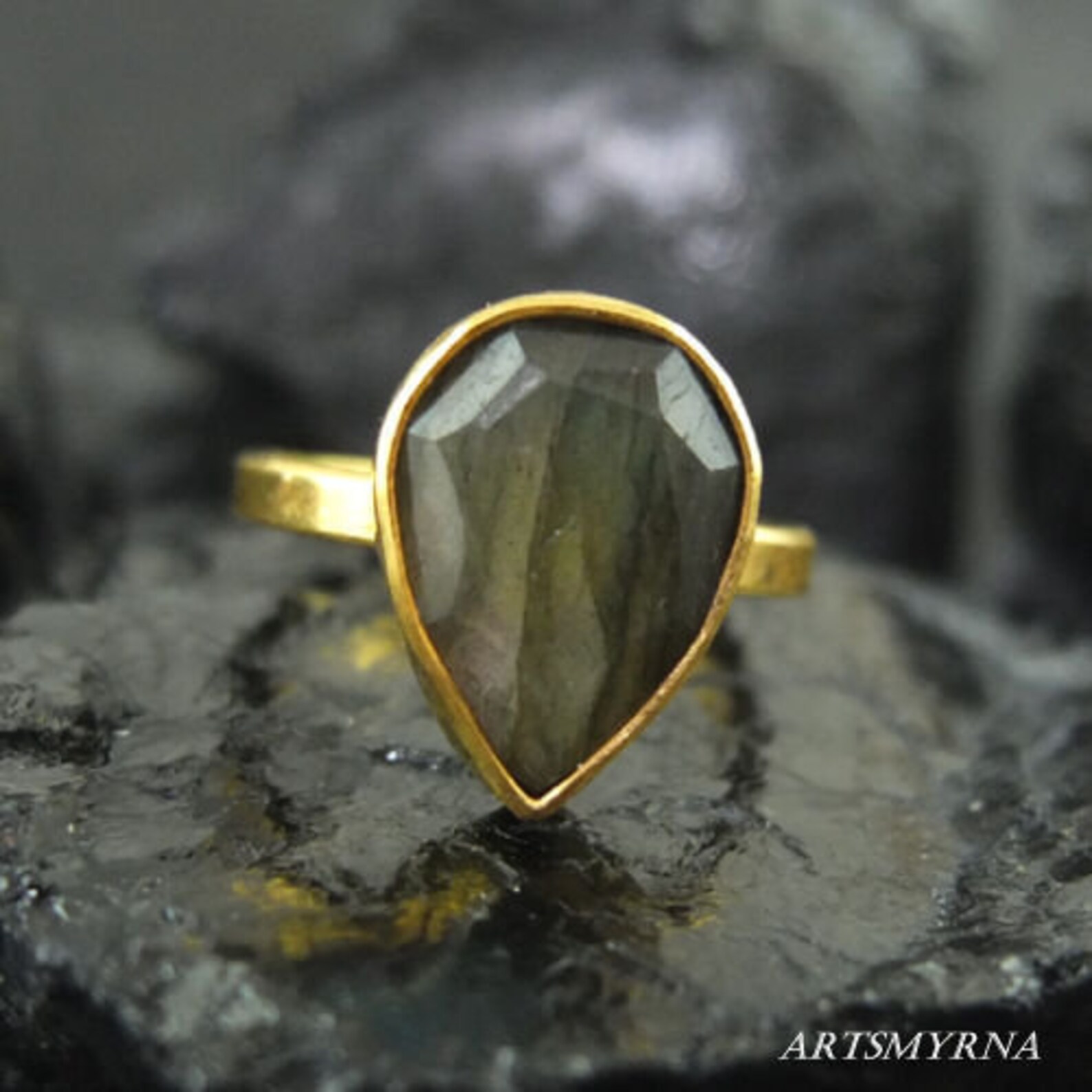 Labradorite Ring | 925K Sterling Silver | Stackable Ring | Statement ...