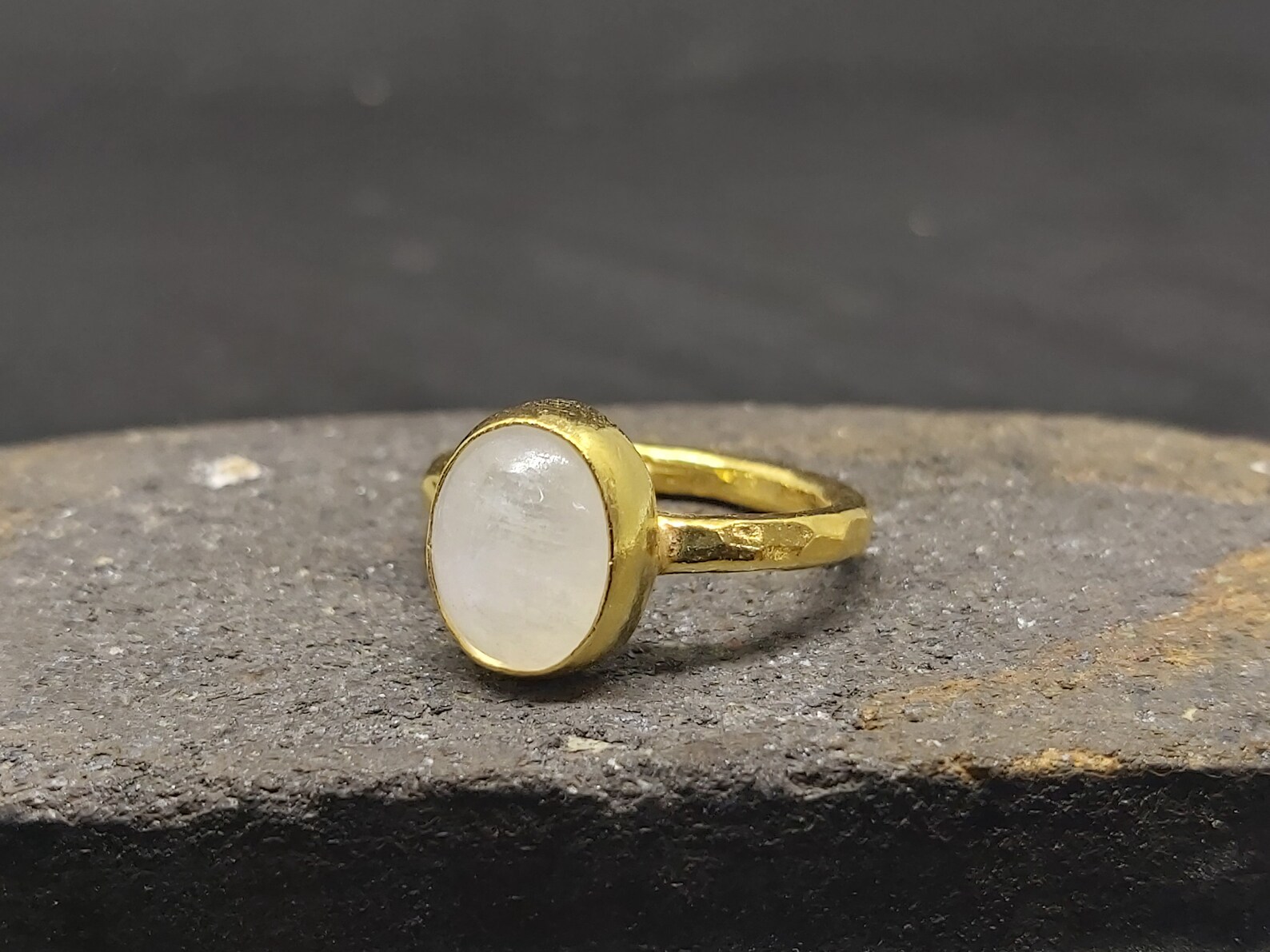 Moonstone Ring Solid Solitaire | 925K Sterling Silver | Minimalist Ring ...