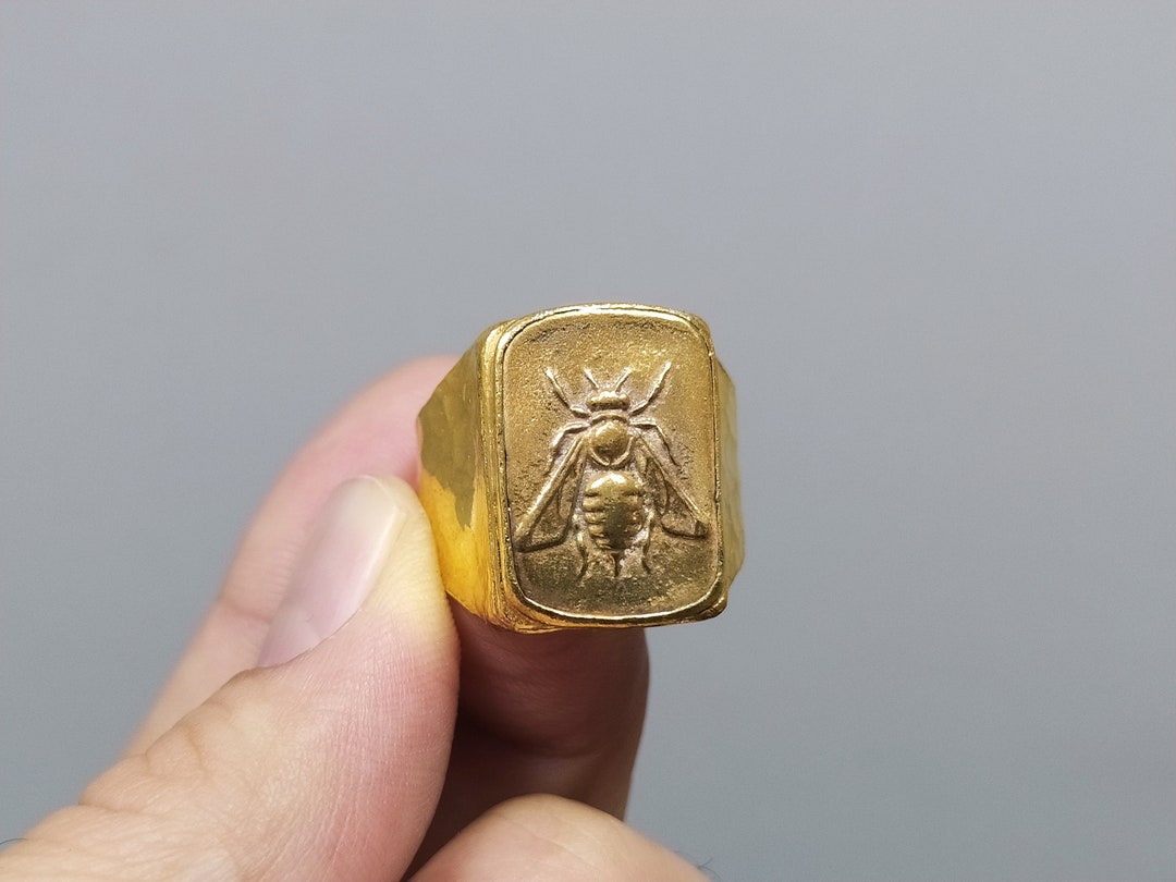 Roman Coin Intaglio Men Bee Ring | Zeus Ring | Honey Bee Ring | 925K ...