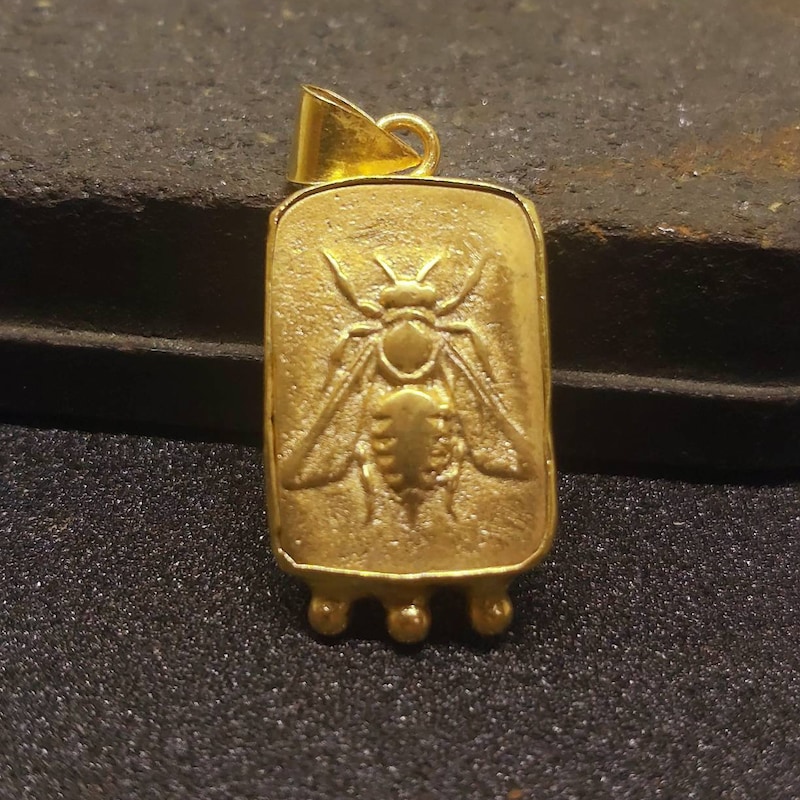 Large Round Intaglio - Etsy