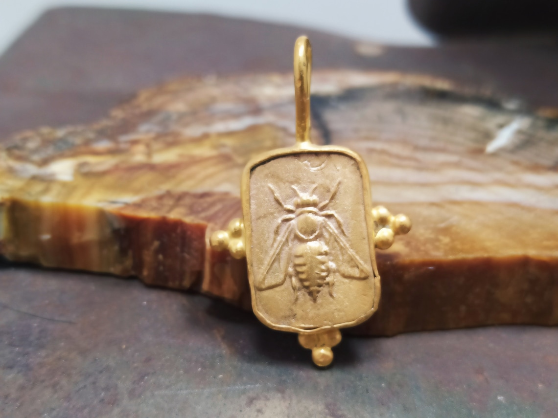 Honey Bee Intaglio Gold Coin Pendant Roman Coin 14k Gold Pendant Greek ...