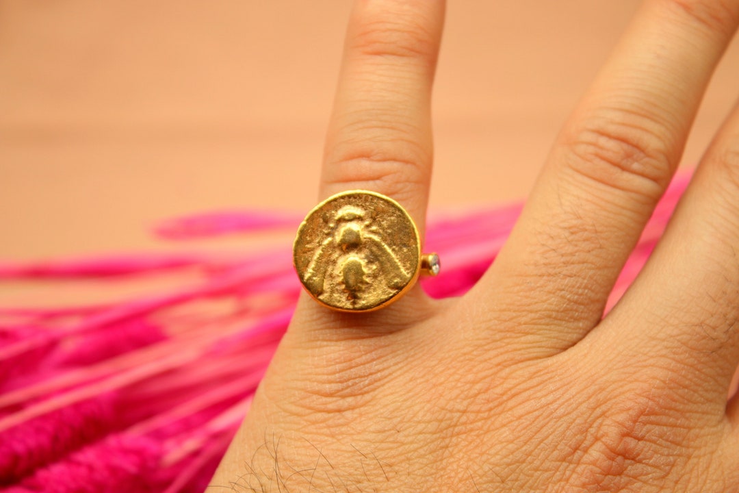 Roman Coin Bee Intaglio Signet Ring | Zeus Ring | Honey Bee Ring | 925K ...