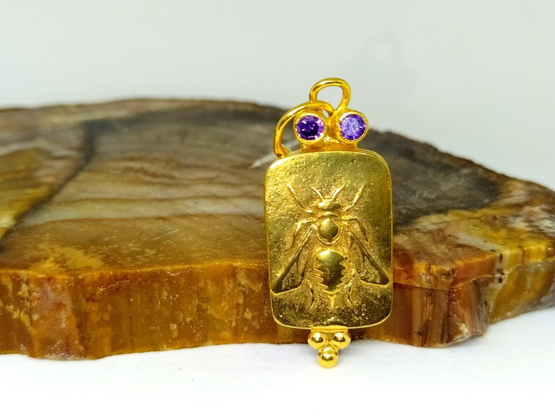 Intaglio Roman Coin Honey Bee Pendant | Holy Bee Pendant | Blessing ...