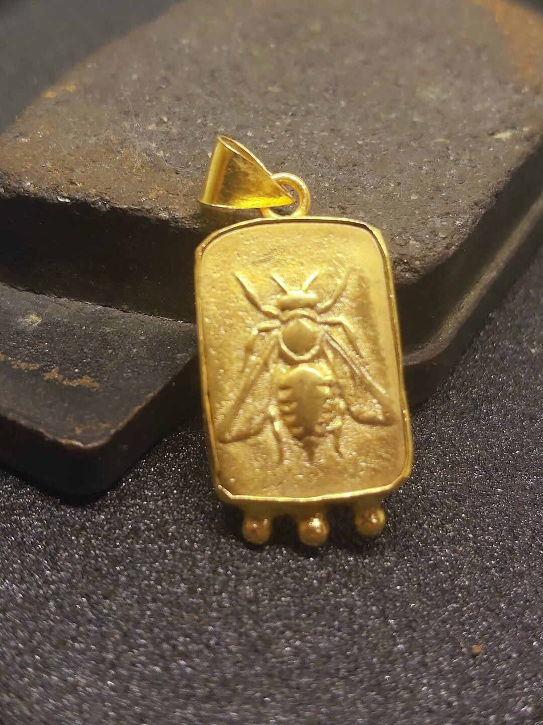 14k Solid Gold Roman Coin Bee Zeus Intaglio Pendant Greek Bee Zeus ...