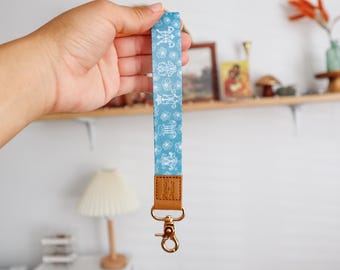 Ave Maria Keychain - Etsy