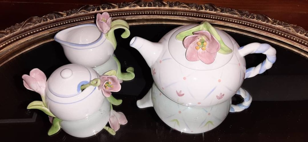 Vintage New Avon Flower Teapot With Cream and Sugar - Etsy