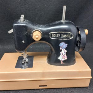 Vintage Hollie Hobbie Toy Sewing Machine 1975. S6 - Etsy