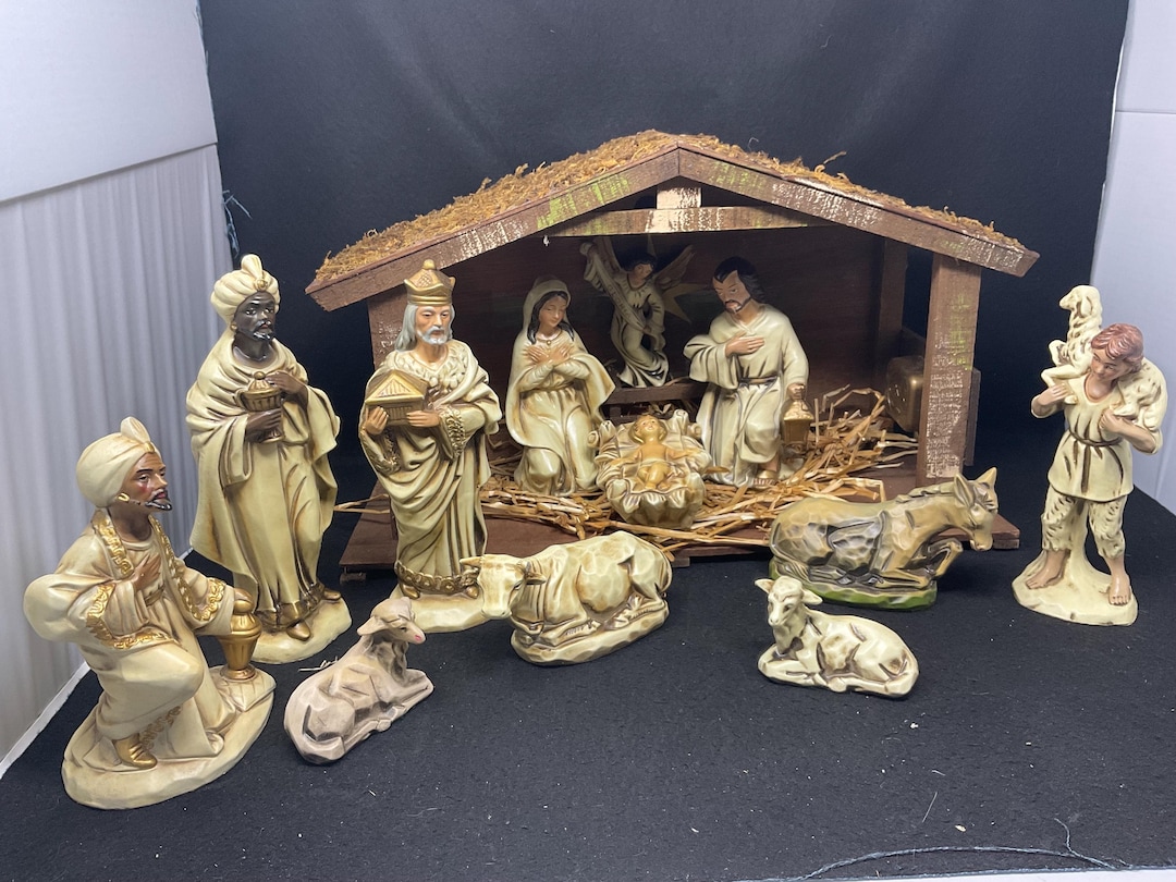 Vintage Musical Nativity Set Made in Japan - Etsy