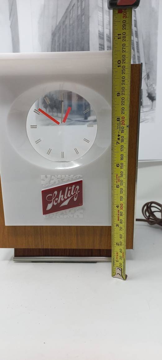 Vintage Schlitz Beer Lighted Clock With Floating Hands - Etsy