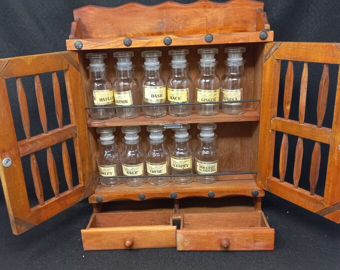 Vintage Wood Spice Rack Wall Shelf Farmhouse Chic County Cottage. 0624 ...