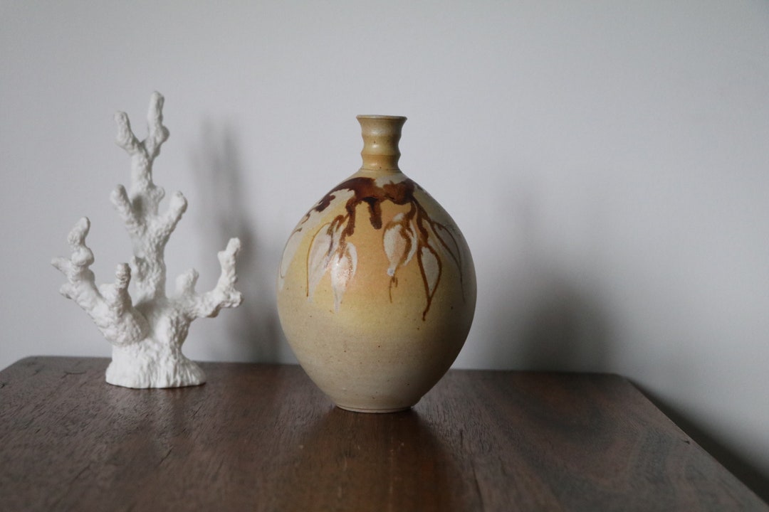 Vintage Australian Studio Pottery Gumnut Hand Painted Stoneware Ceramic ...