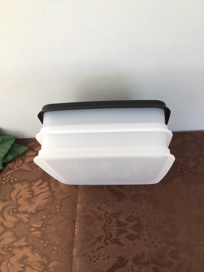 Vintage TUPPERWARE Hot Dog House Stackable Hot Dog Keeper - Etsy