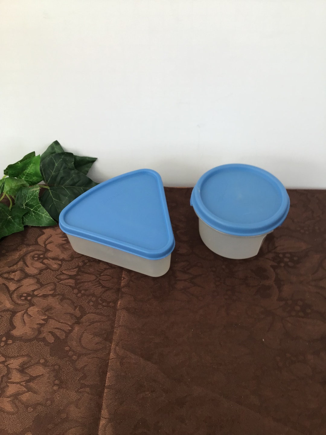 Set of 2 TUPPERWARE Small Containers Pie Wedge 1799 and Modular Mate ...