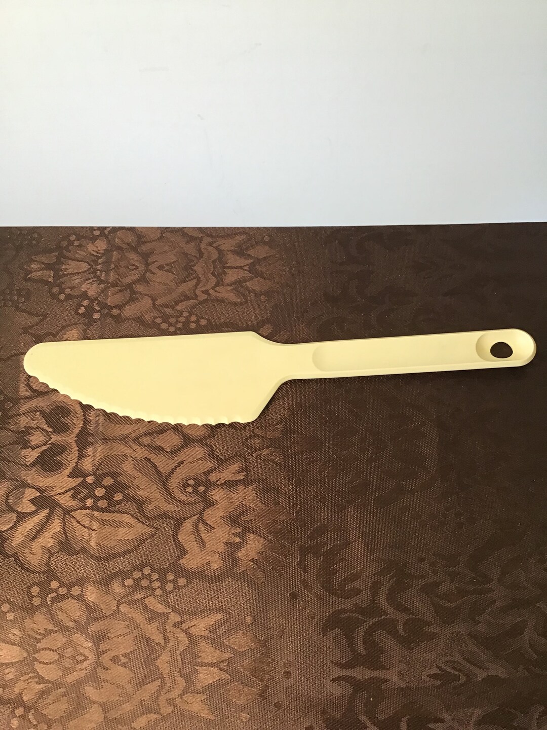 Vintage TUPPERWARE Serrated Cake/pie Slicer 1819 - Etsy
