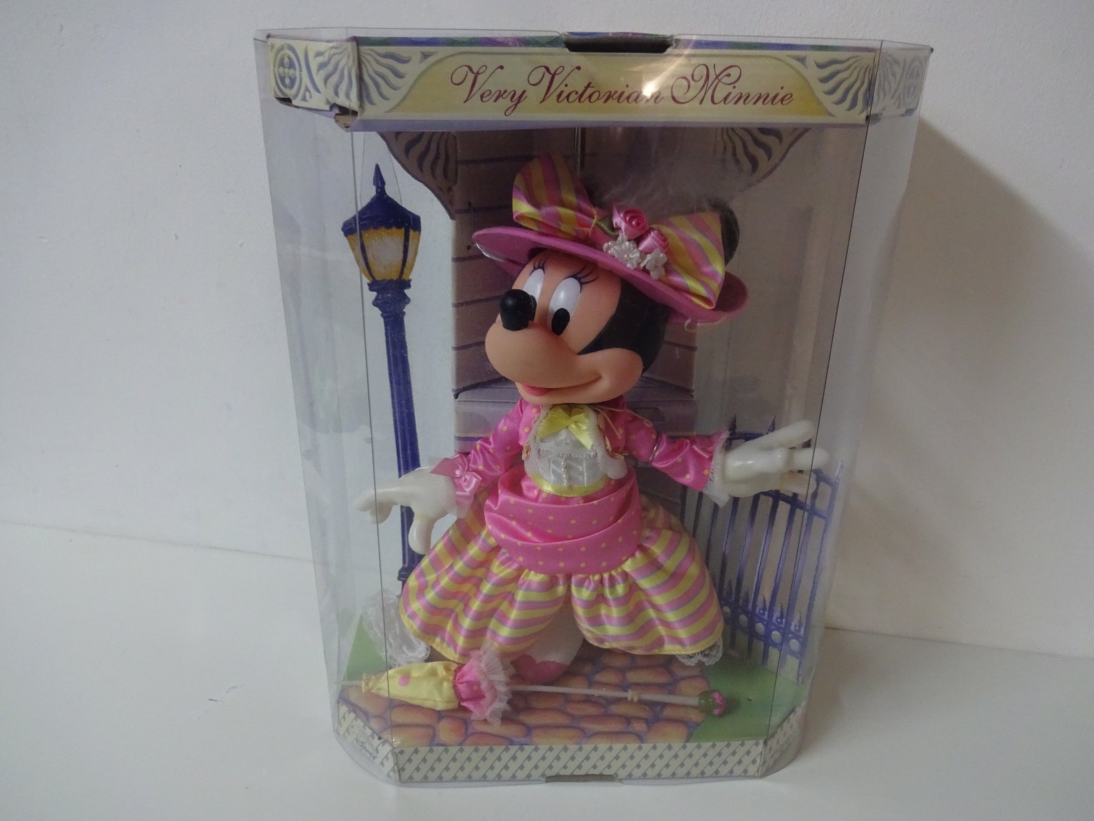 Vintage 2000 Very Victorian Minnie Mouse Disney Collector Doll - Etsy
