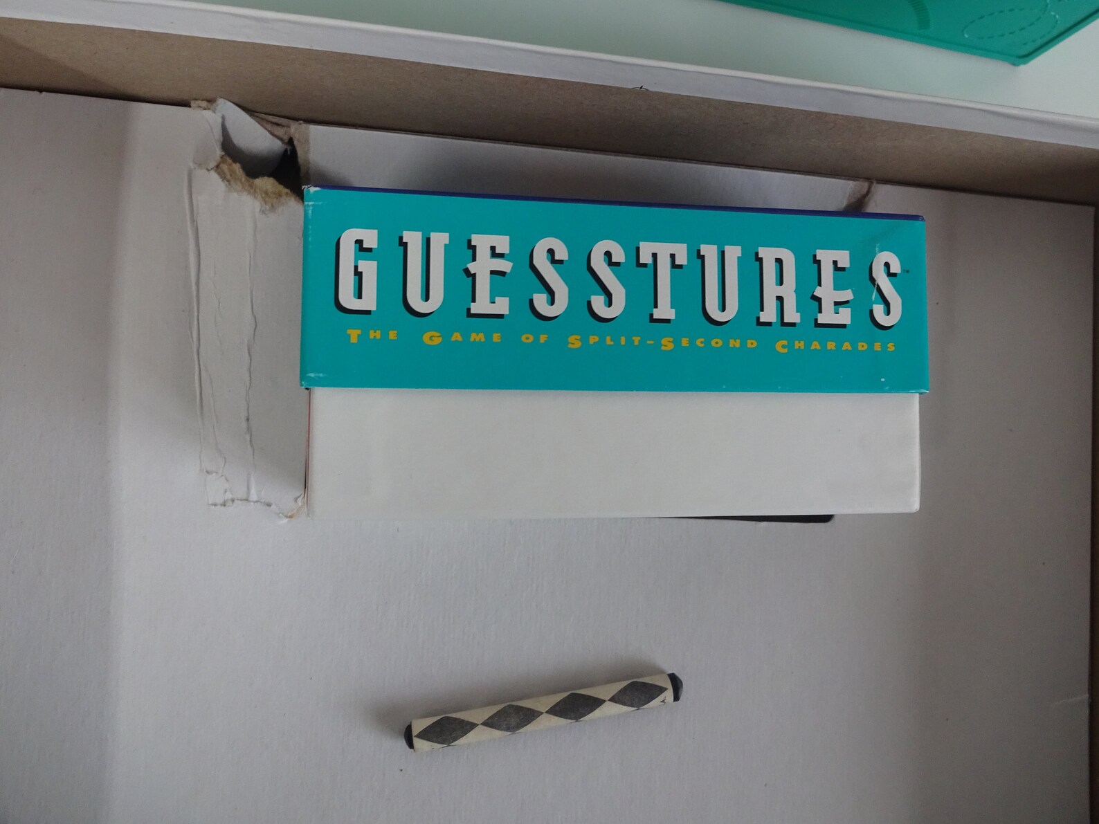 Vintage 1990 Guesstures Hasbro Game Complete the Game of Split Second ...