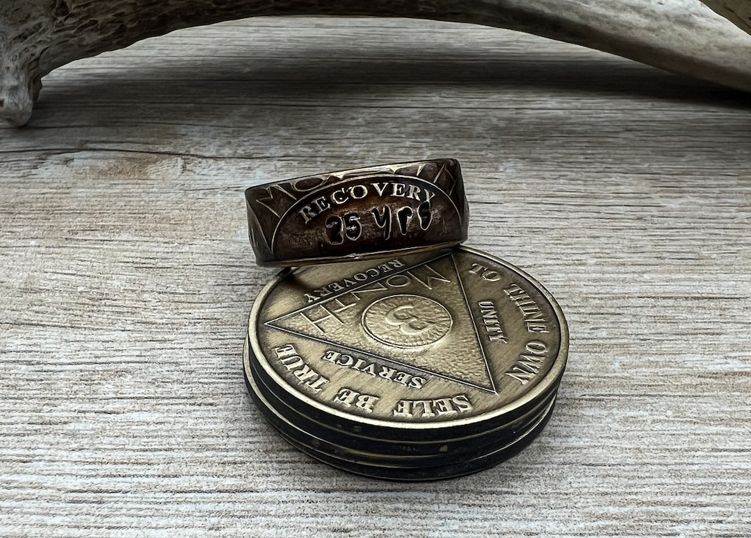 Sobriety AA Anniversary Alcoholics Anonymous Coin Ring Custom Year ...