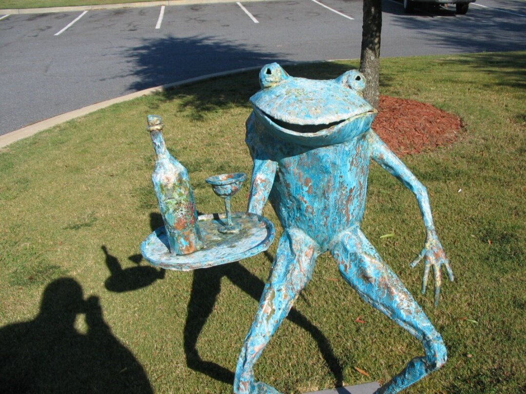 Waiting Tables Frog Sculpture Copper and Bronze by Beau Smith - Etsy