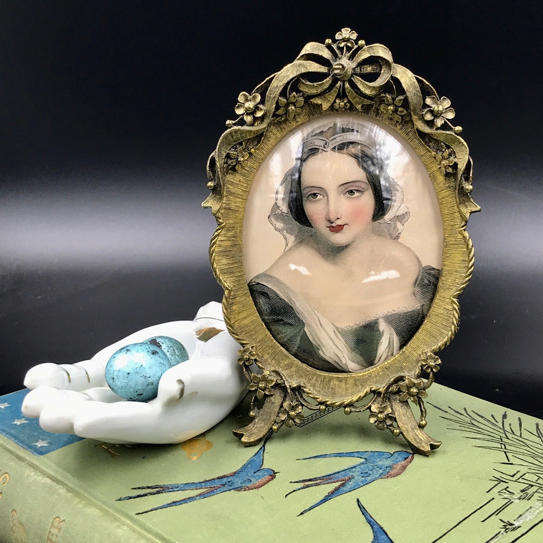 VTG MATSON Floral With Ribbons Gold Metal Picture Frame - Etsy