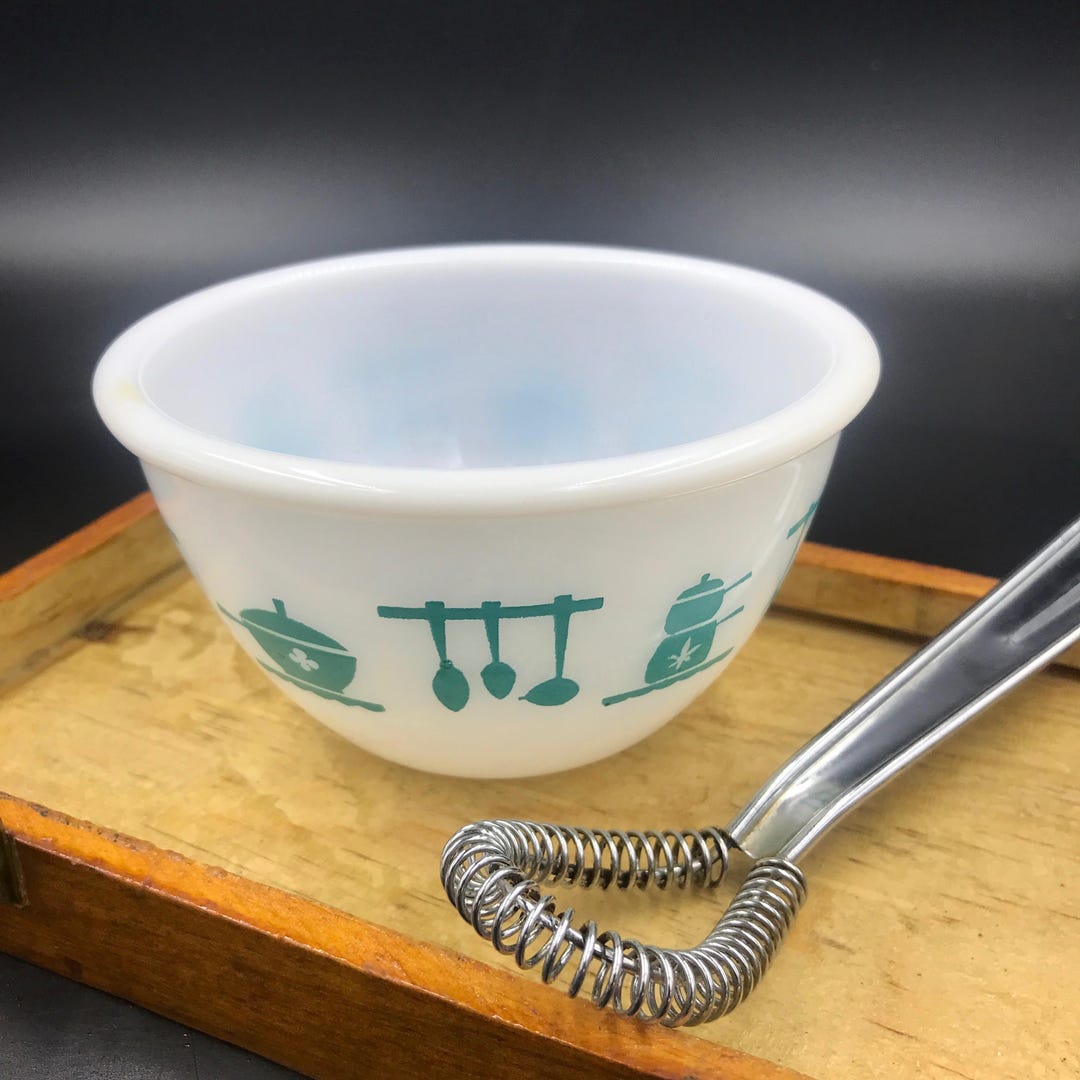 NICE 1950s/60s Hazel Atlas Milk Glass Rolled Rim Turquoise & White ...