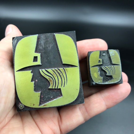 Two pilgrim or puritan Head Figure | Etsy