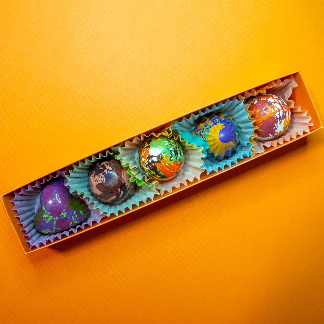 Chocolate Bon Bon Box | 5 Piece Box | Elderberry Lime | Walnut Praline ...